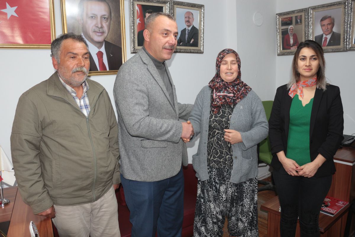 CHP mitinginde konuşma yapmıştı: Esma Ay, AK Parti'ye katıldı