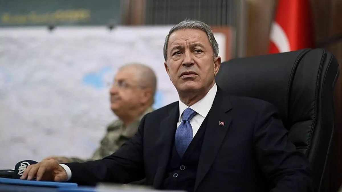 Hulusi Akar: İHA'lara çamur atanları kınıyoruz
