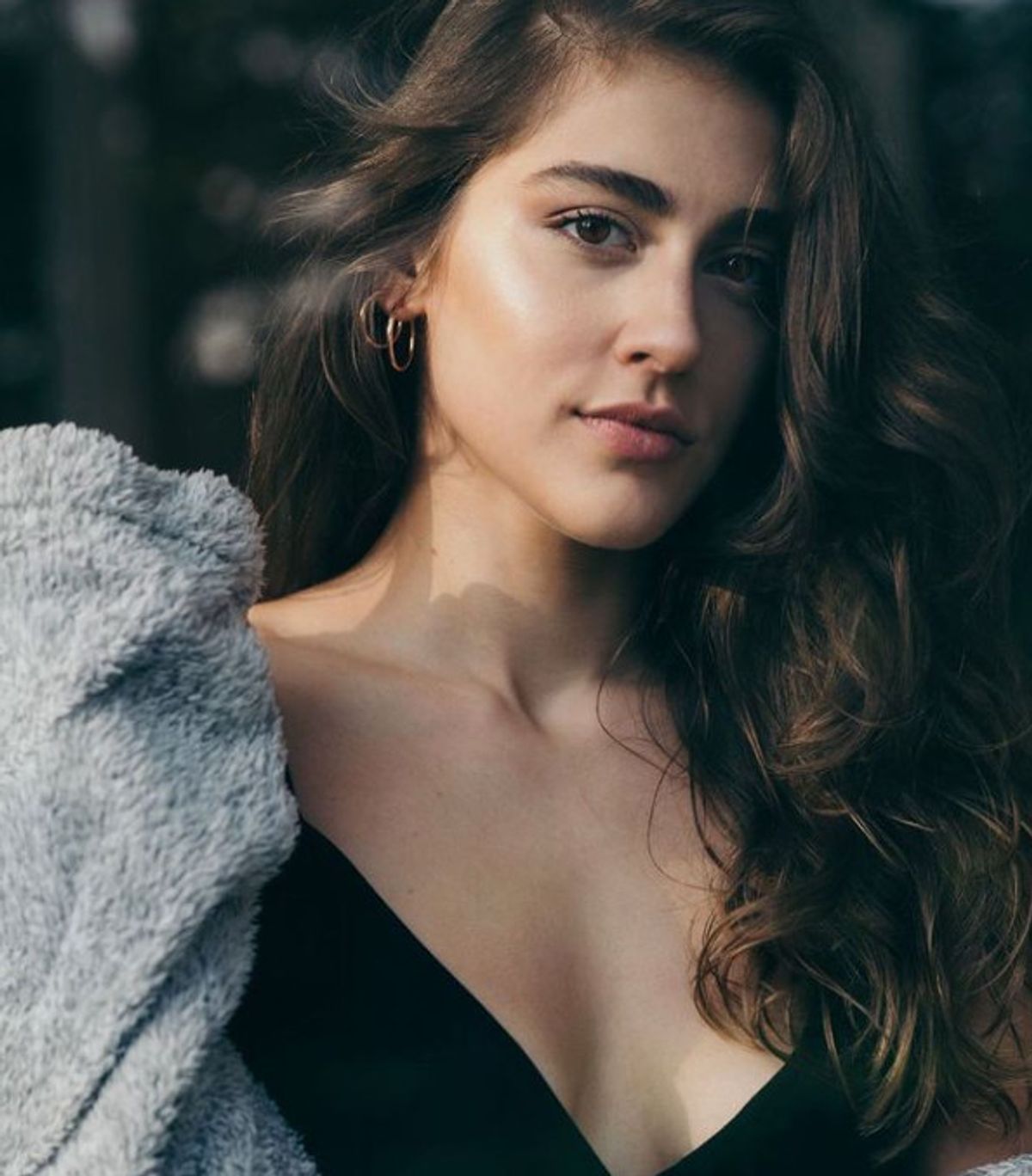 Nil Sude Albayrak kimdir? Şahmaran'ın Bike'si Nil Sude Albayrak'ın instagram pozları beğeni ...