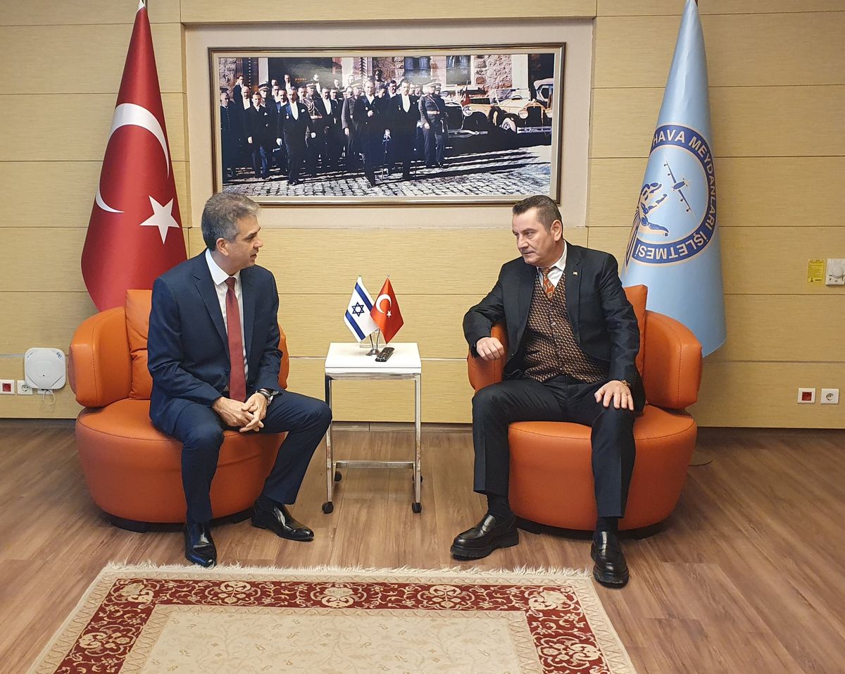 İsrail Dışişleri Bakanı Eli Cohen Türkiye'de İsrail Dışişleri Bakanı Eli Cohen Türkiye'de