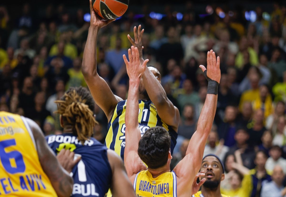 Fenerbahçe, İsrail deplasmanından boynu bükük dönüyor