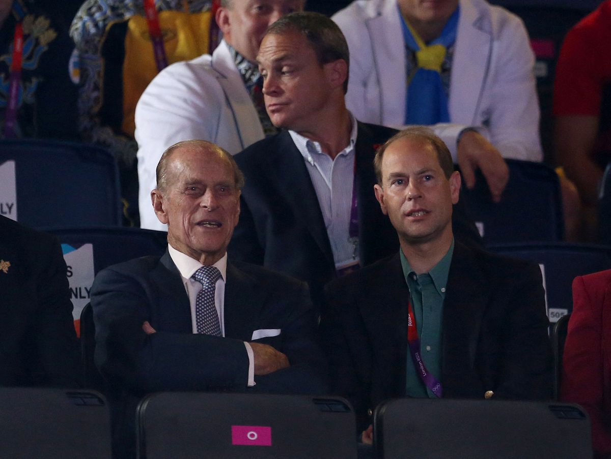 İngiltere Kralı Charles, babasının ‘Edinburgh Dükü’ unvanını kardeşi ...