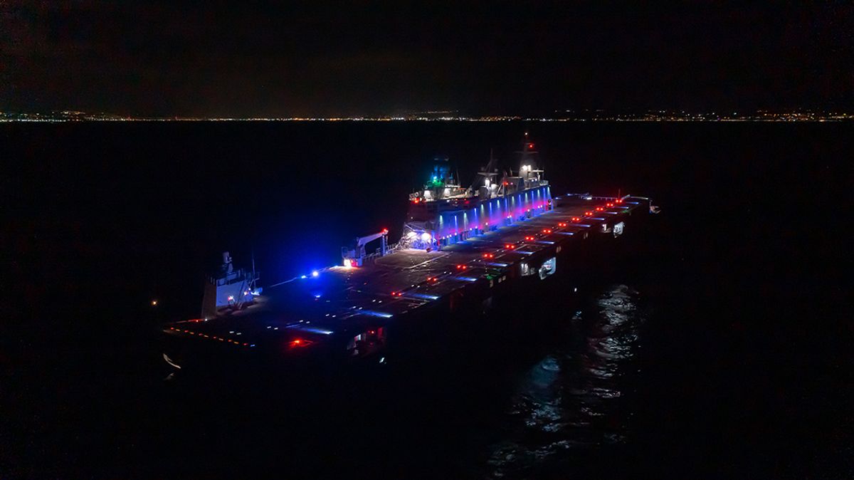 Dünyanın ilk SİHA gemisi TCG Anadolu TSK envanterine giriyor Dünyanın ilk SİHA gemisi TCG Anadolu TSK envanterine giriyor