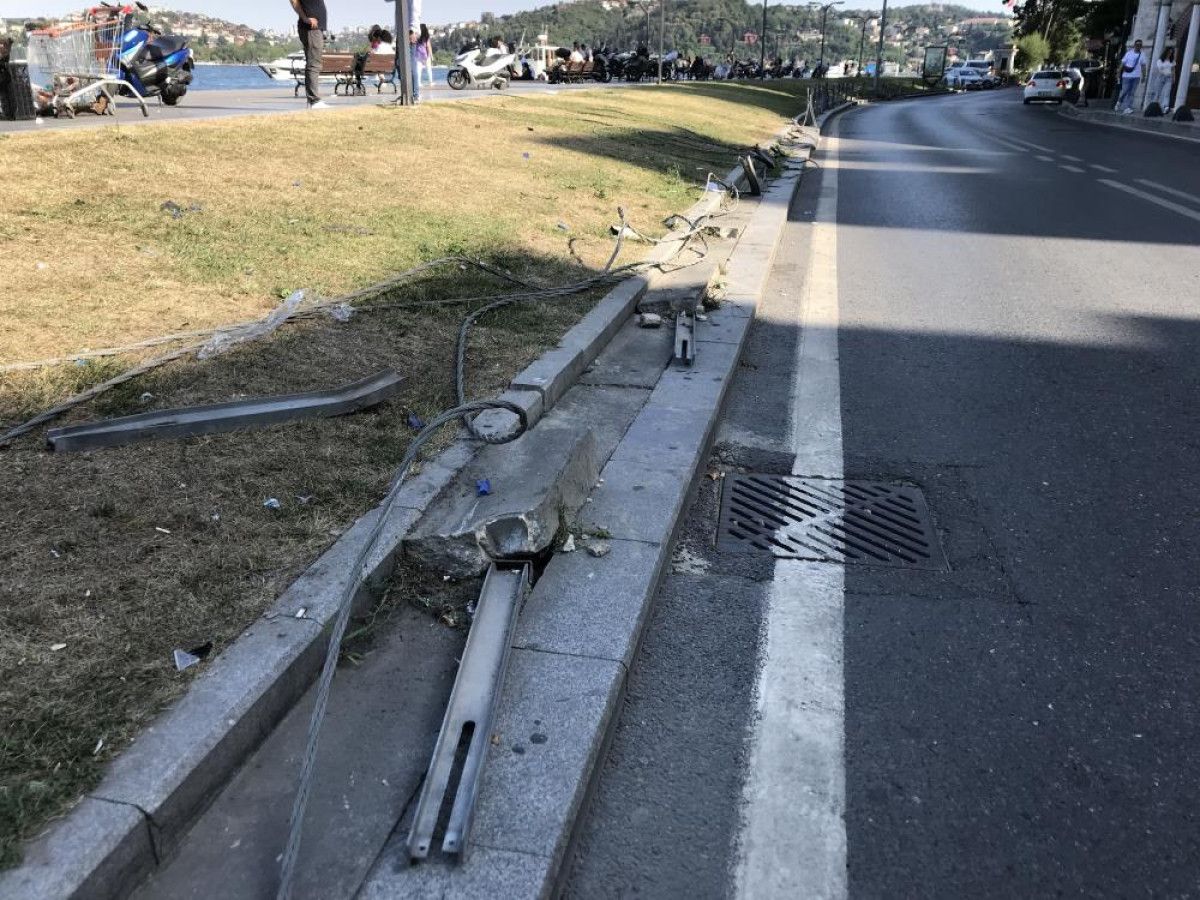 Sarıyer'de lüks cipin taklalar attığı kazanın görüntüsü