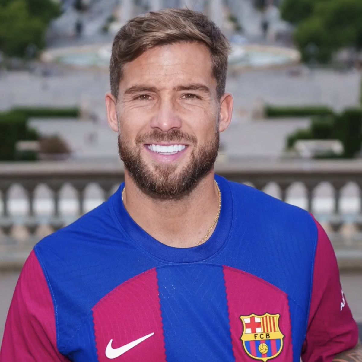 Barcelona Inigo Martinez'i transfer etti