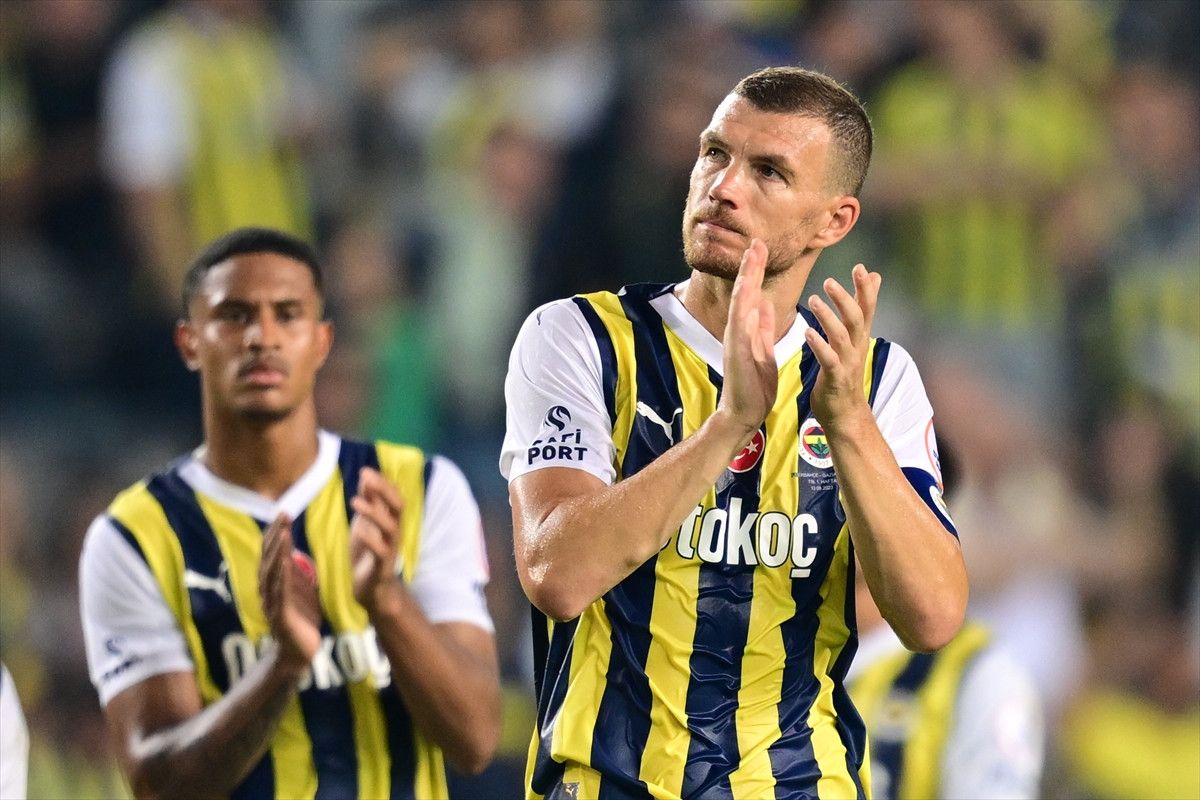 Edin Dzeko: Bugünkü maç bizim için bir ders oldu