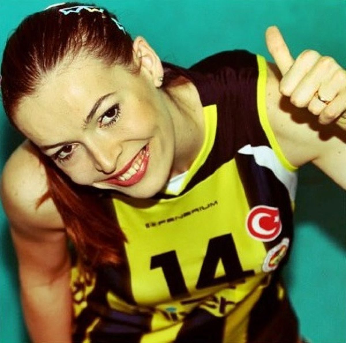 Uzun saçlı halinden başkasını gören yok! Eda Erdem'in kısa saçlı hali ...