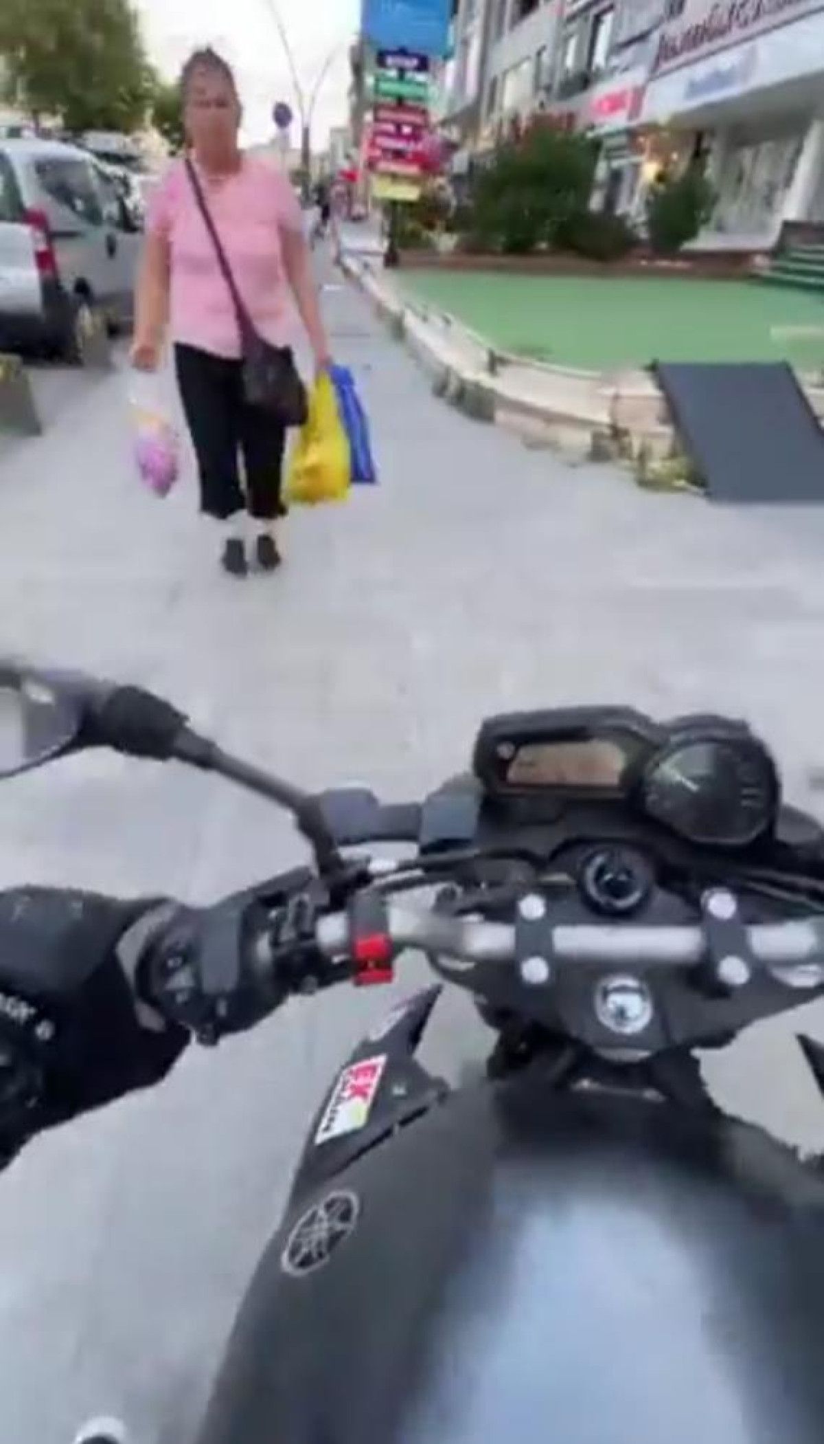 İstanbul'da polisten kaçtı, o anları kayda aldı