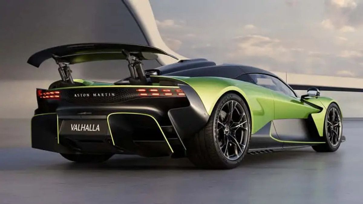 2025 Aston Martin Valhalla tanıtıldı: İşte özellikleri