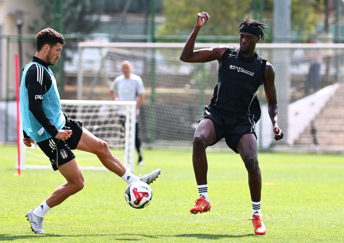 Beşiktaş'ta Cengiz Ünder ilk idmanına çıktı - Ensonhaber