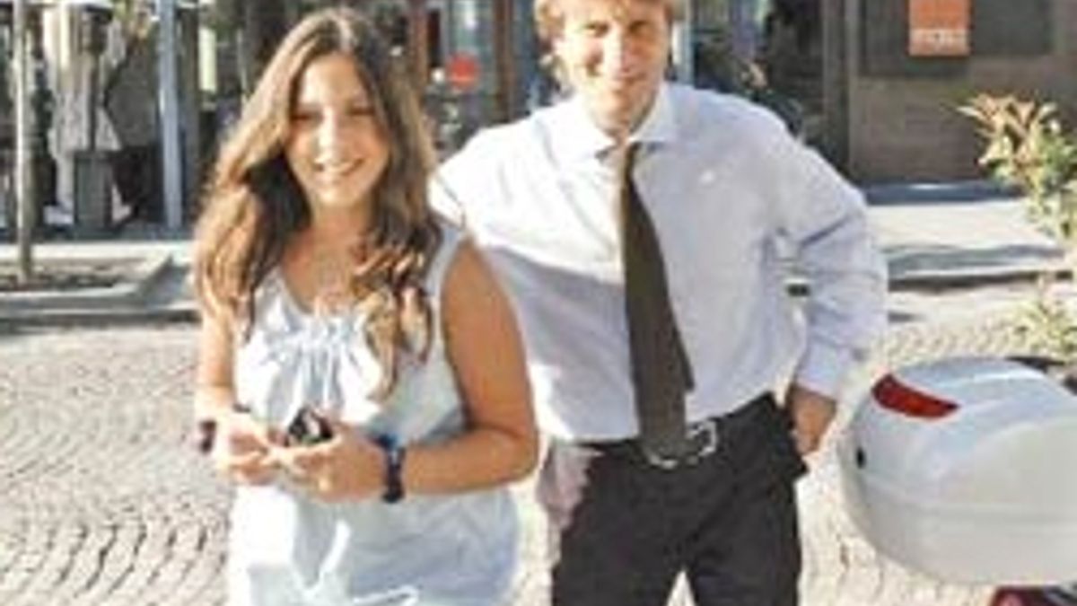 Zehra başını örterse HAYIR demem