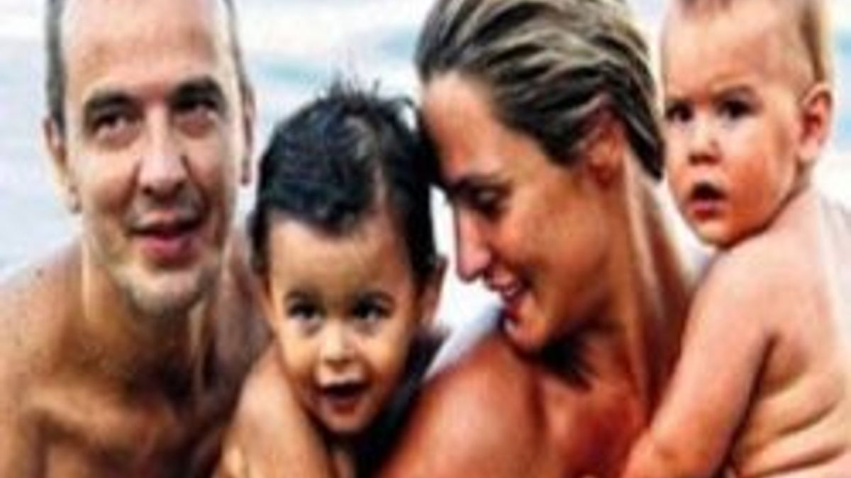 Gül Gölge ve Murat Saygı tatilde