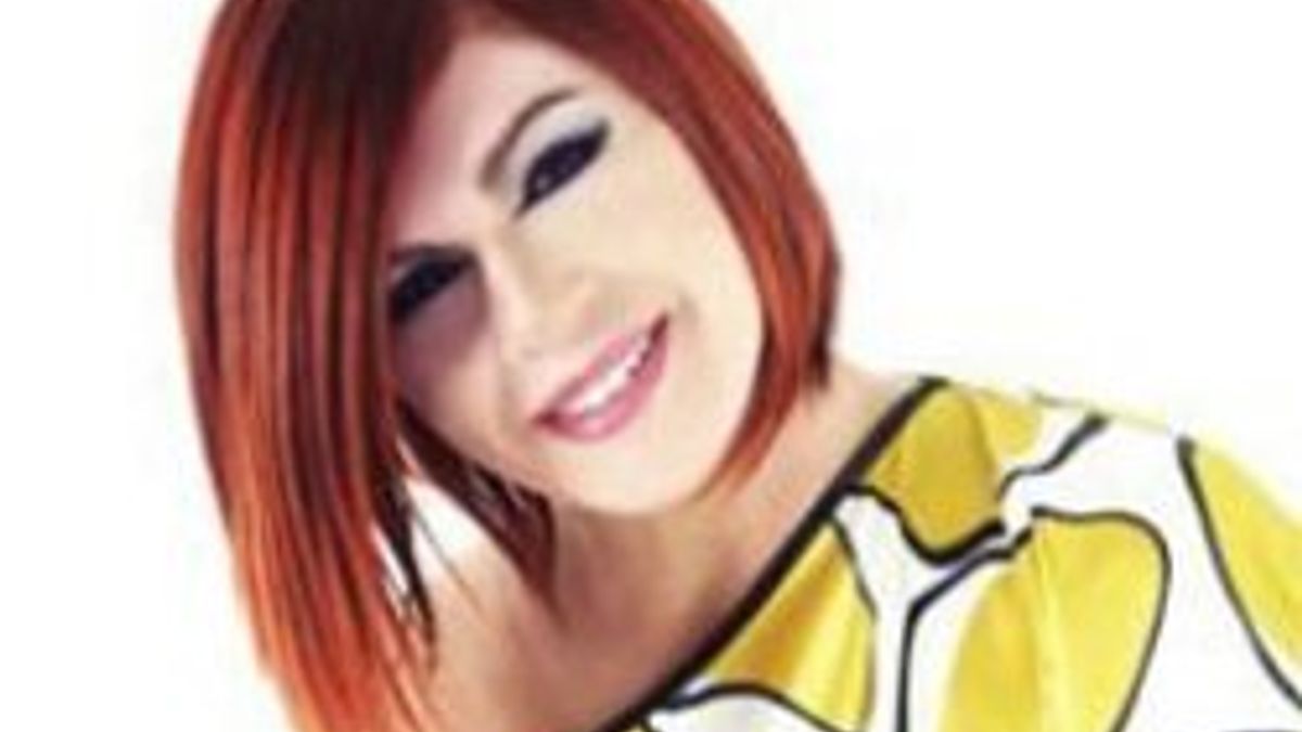 Emel Müftüoğlu çillerini aldırdı