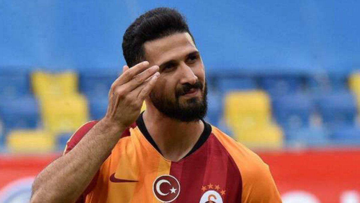 Emre Akbaba'da maaş krizi