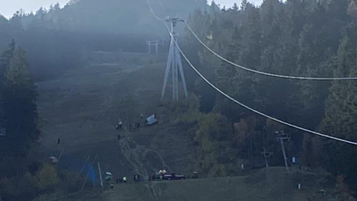 Çekya’da teleferik kabini 30 metreden yere çakıldı