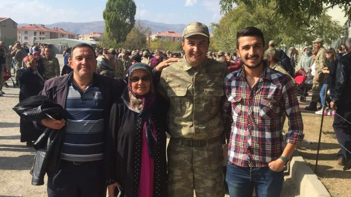 Konya'da sobadan zehirlenen anne, hayatını kaybetti Konya'da sobadan zehirlenen anne, hayatını kaybetti