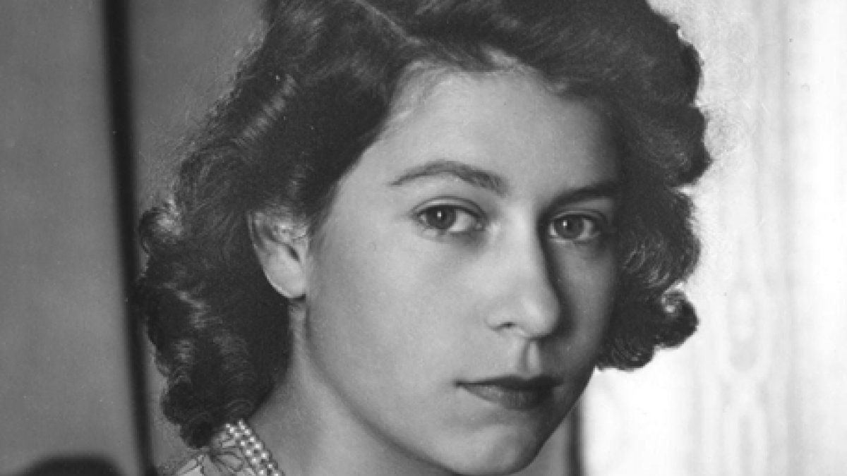 Halide Edip Adıvar'ın Halka Doğru kitabında, Kraliçe Elizabeth'in tahta ...