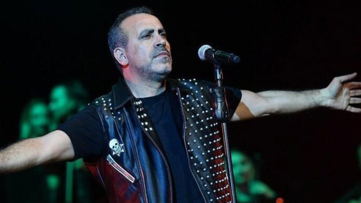 Haluk Levent annesiyle olan anısını paylaştı Haluk Levent annesiyle olan anısını paylaştı