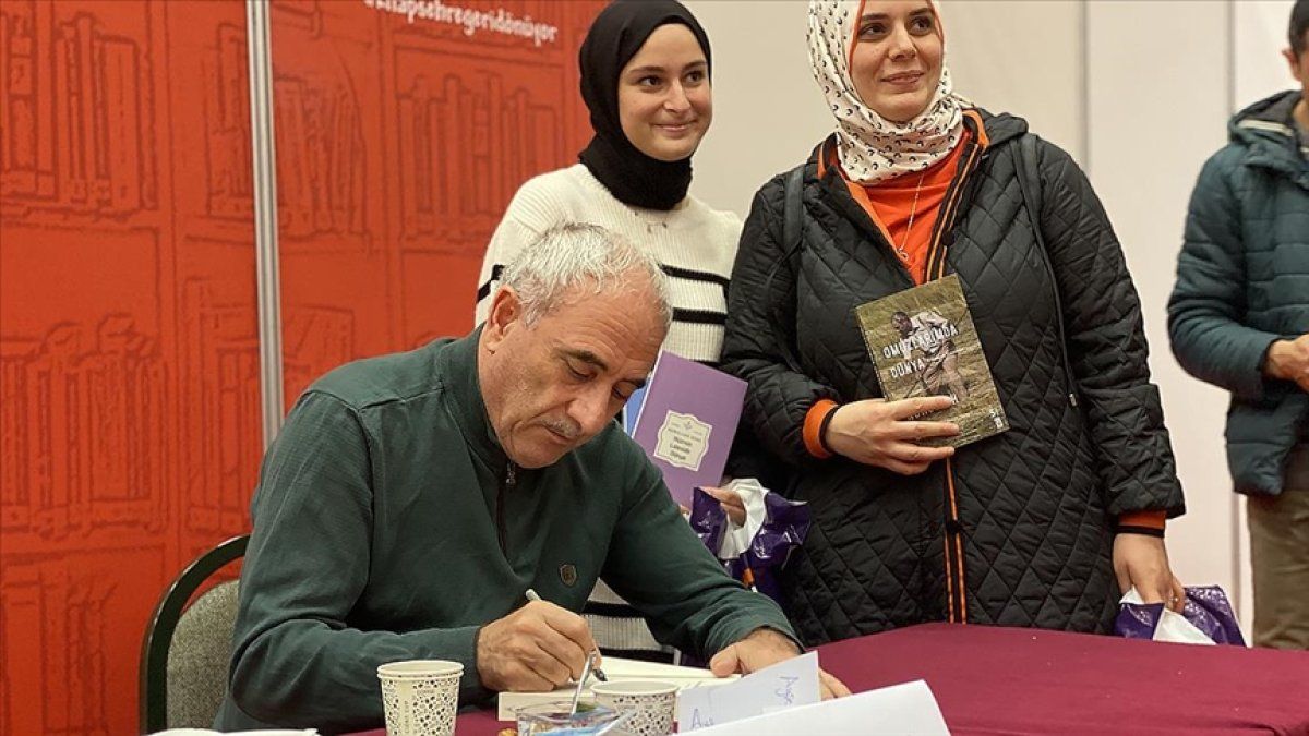 Uluslararası İstanbul Kitap Fuarı, yazarları ve okurlarını buluşturdu