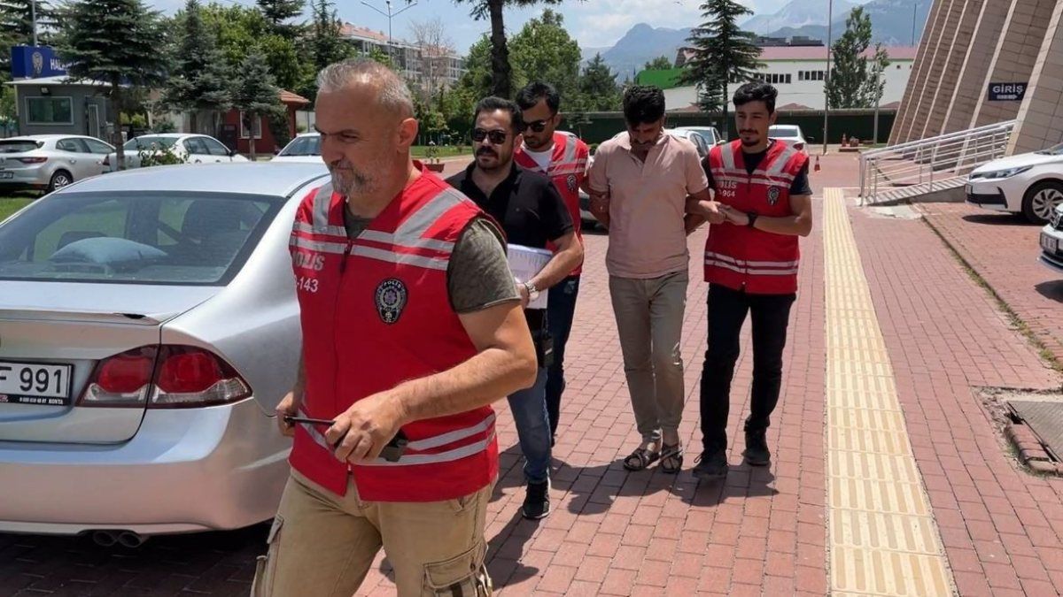 Ispartada Hamile Eşini öldüren Sanık Hakim Karşısına çıktı