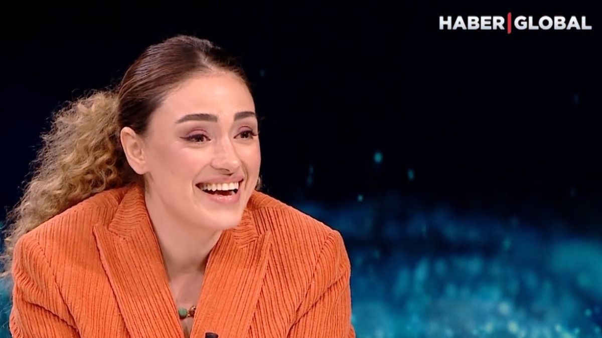 Dilan Çıtak Antidepresan şarkısını söyledi