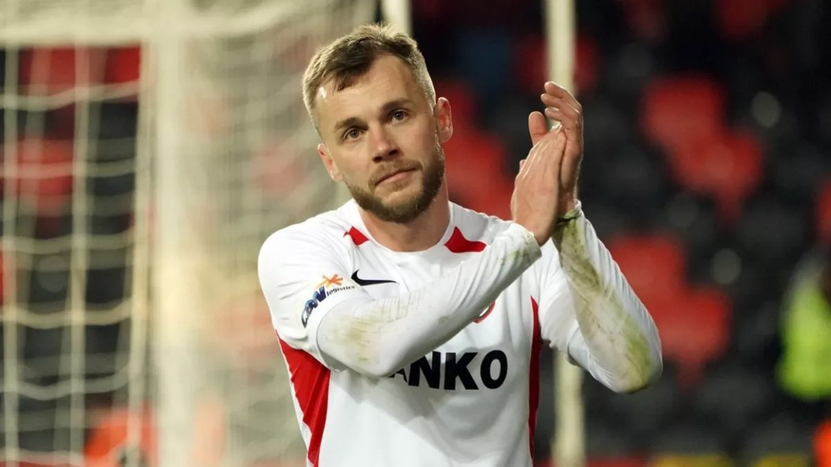 Beşiktaş, Alexandru Maxim'i transfer etti Beşiktaş, Alexandru Maxim'i transfer etti