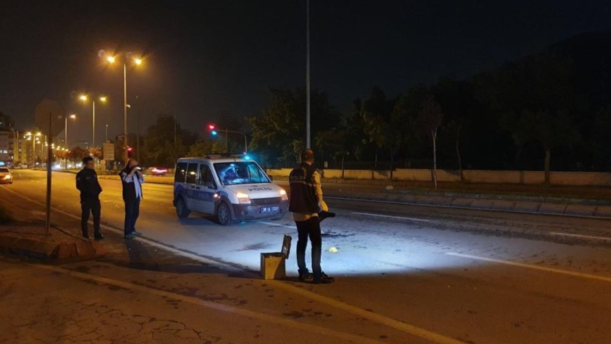 Kayseri'de bir kişi trafikte tartıştığı şahıs tarafından vuruldu Kayseri'de bir kişi trafikte tartıştığı şahıs tarafından vuruldu