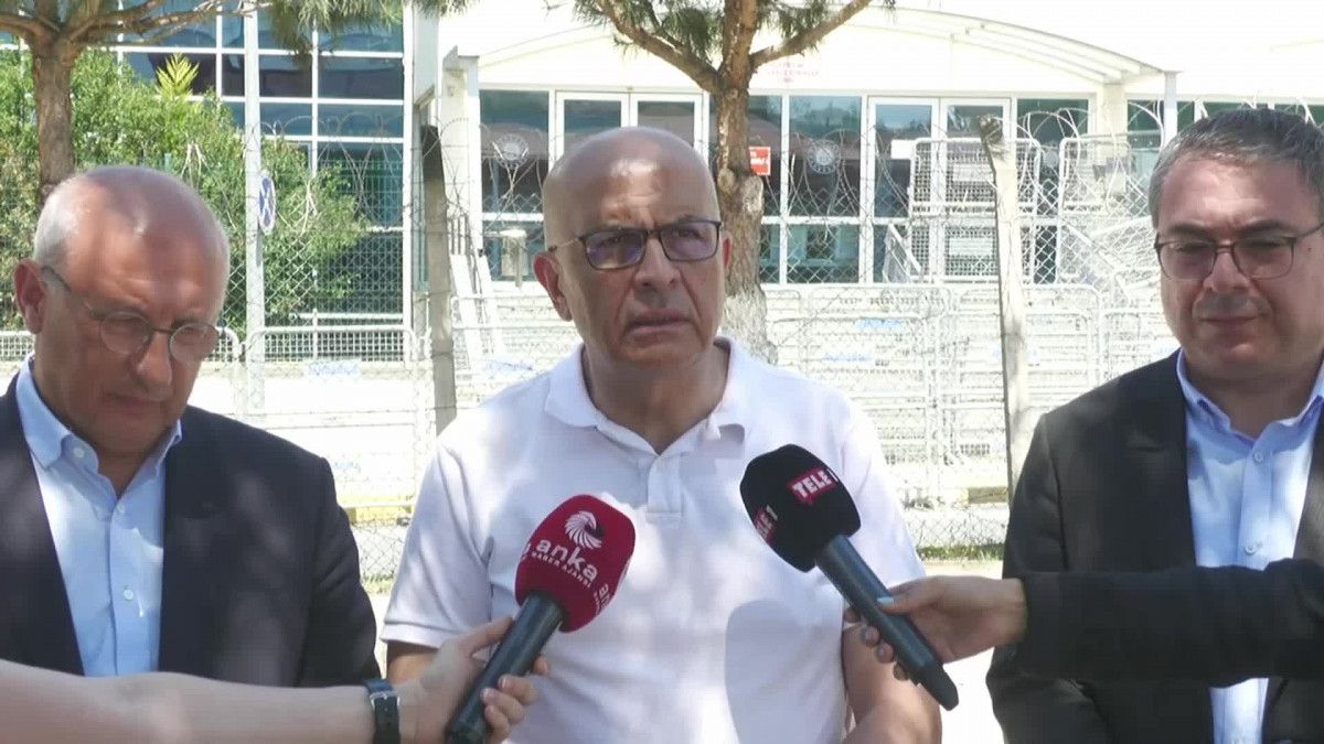 CHP heyeti Merdan Yanardağ'ı ziyaret etti: 'Haksız yere saldırıldı'