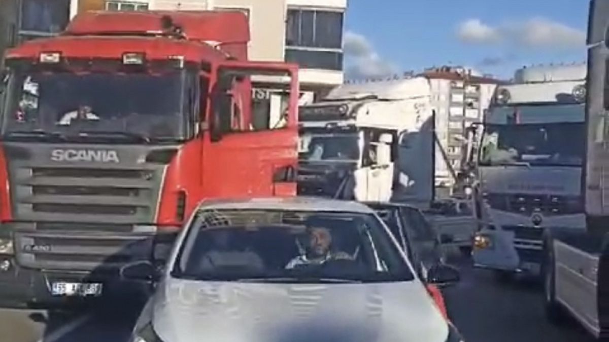 Samsun'da tırcı damada arkadaşlarından sürpriz