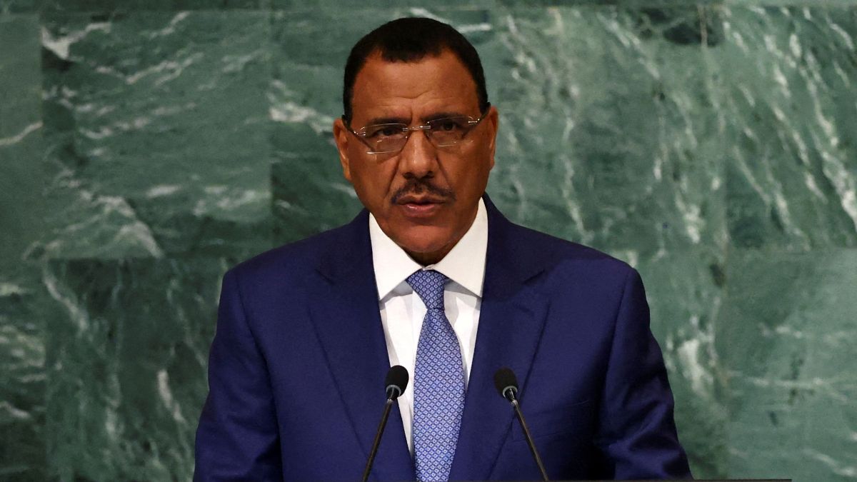 Nijer'de cunta başbakanı Zeine konuştu: Cumhurbaşkanı Bazum'a zarar ...