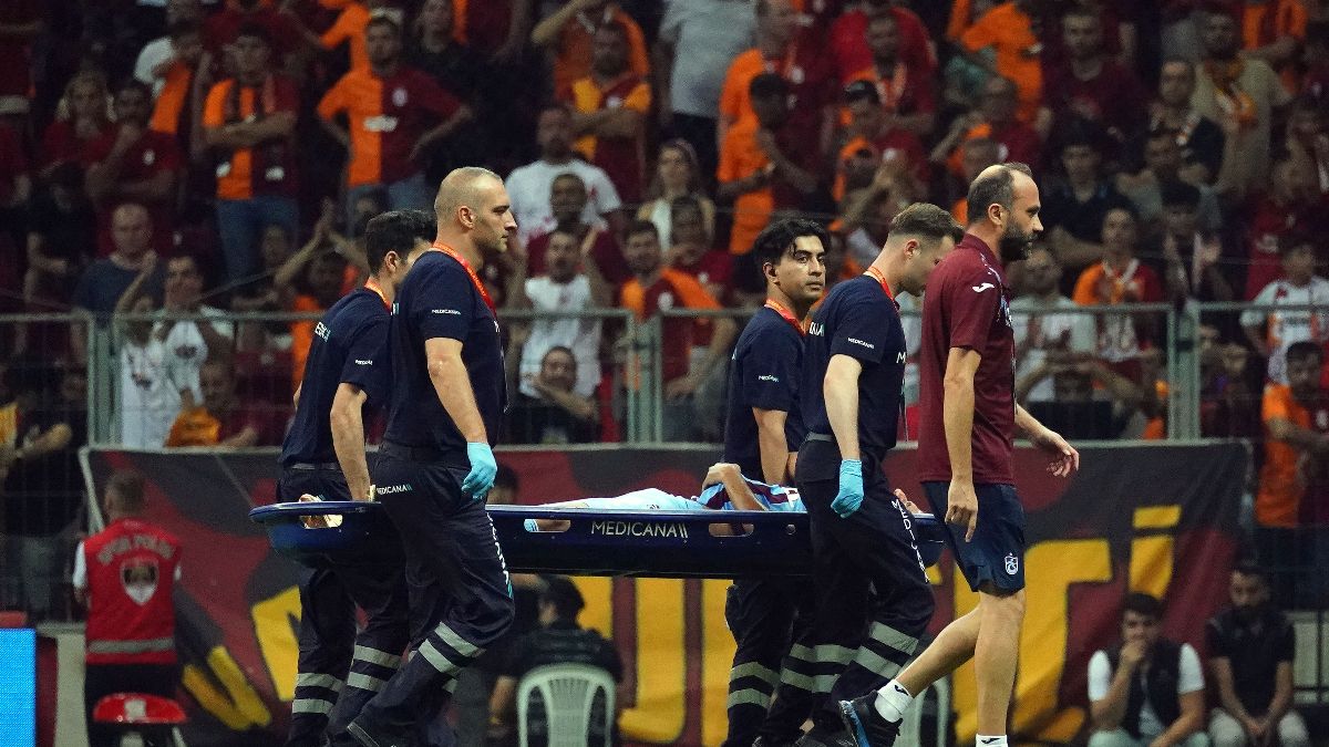 Trabzonspor'da Trezeguet'nin kaburgasında kırık tespit edildi Trabzonspor'da Trezeguet'nin kaburgasında kırık tespit edildi