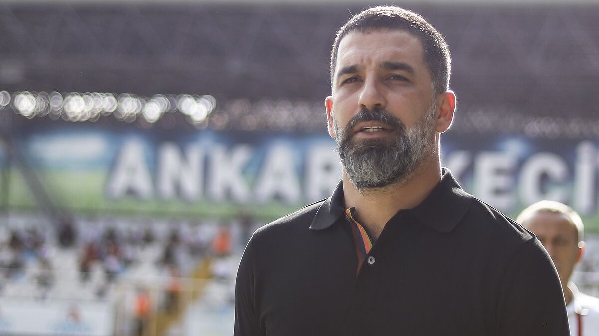 Arda Turan'ın oğlu Galatasaray altyapısına katıldı