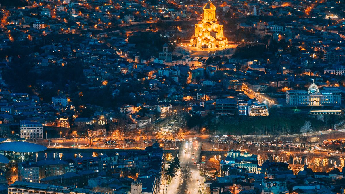 Tiflis’in kalbine yolculuk: Gezilecek yerler ve tadılması gereken lezzetler - Ensonhaber