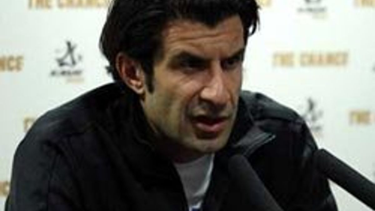 Figo ve Davids İstanbul'a geliyor