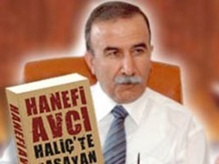 Hanefi Avcı adaylıktan çekildi