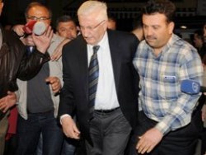 Çevik Bir'in savunması