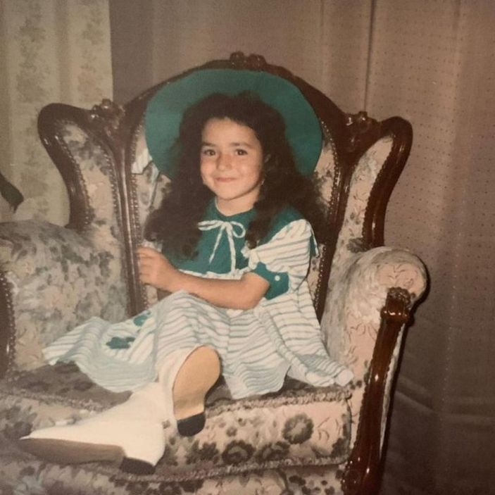 Sevcan Orhan çocukluk fotoğrafını paylaştı