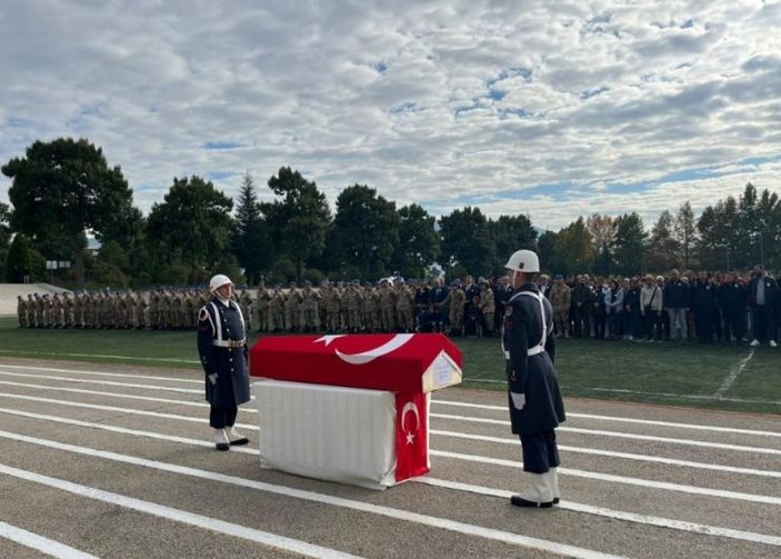 Karabük'te görevi başında kalp krizi geçiren astsubaya veda