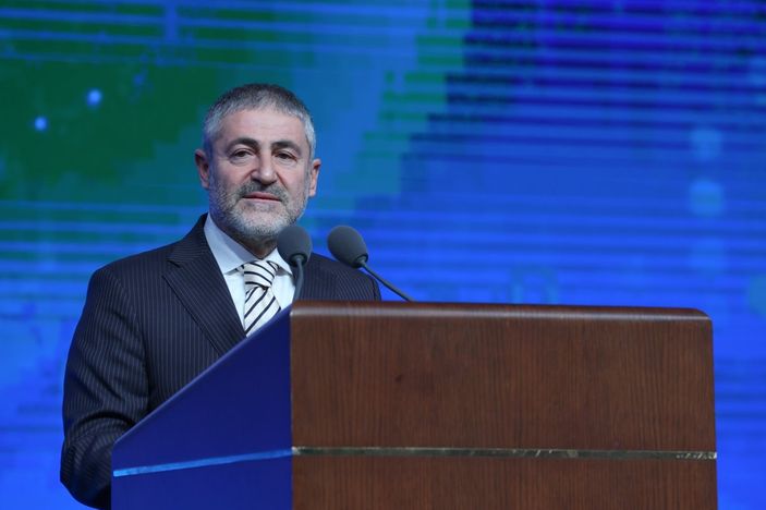 Nureddin Nebati: Türkiye dünyadan pozitif ayrıştı