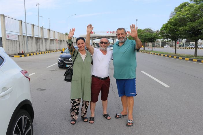 Avrupa'da yaşayan gurbetçiler tatil için yurda geliyor