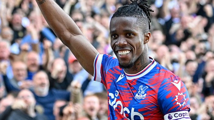 Adı Fenerbahçe ile anılan Zaha Galatasaray'da! Wilfried Zaha kimdir ...