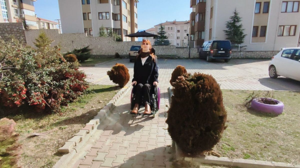 Dünyanın en uzun kadınından Sultan Kösen'e yeşil ışık