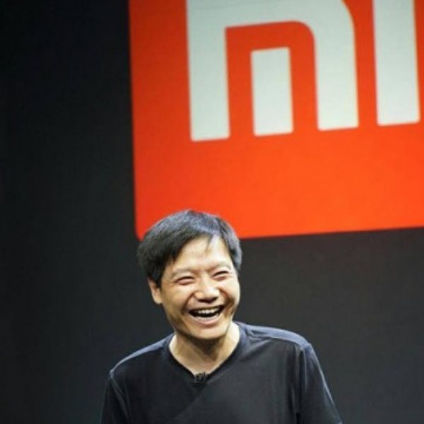 Xiaomi CEO'su Lei Jun, iPhone ile paylaşım yaptı Xiaomi CEO'su Lei Jun, iPhone ile paylaşım yaptı