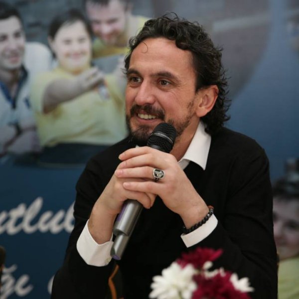 Tuncay: Ali Koç, F.Bahçe'ye yakışacak bir kadro kuruyor