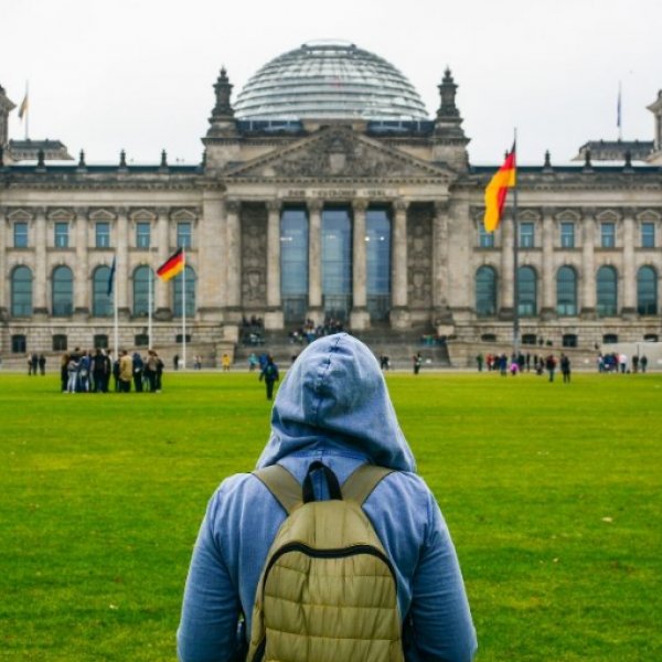 What is Erasmus – Kimdeyir