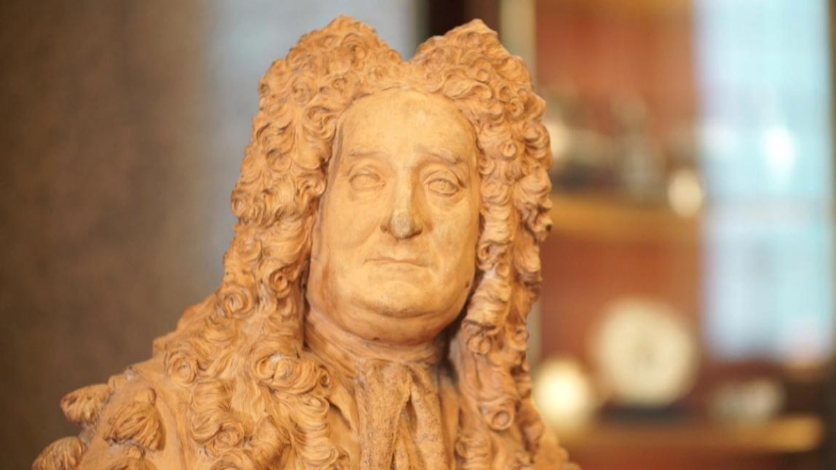 British Museum, köle taciri Sir Hans Sloane'nın büstünü kaldırdı