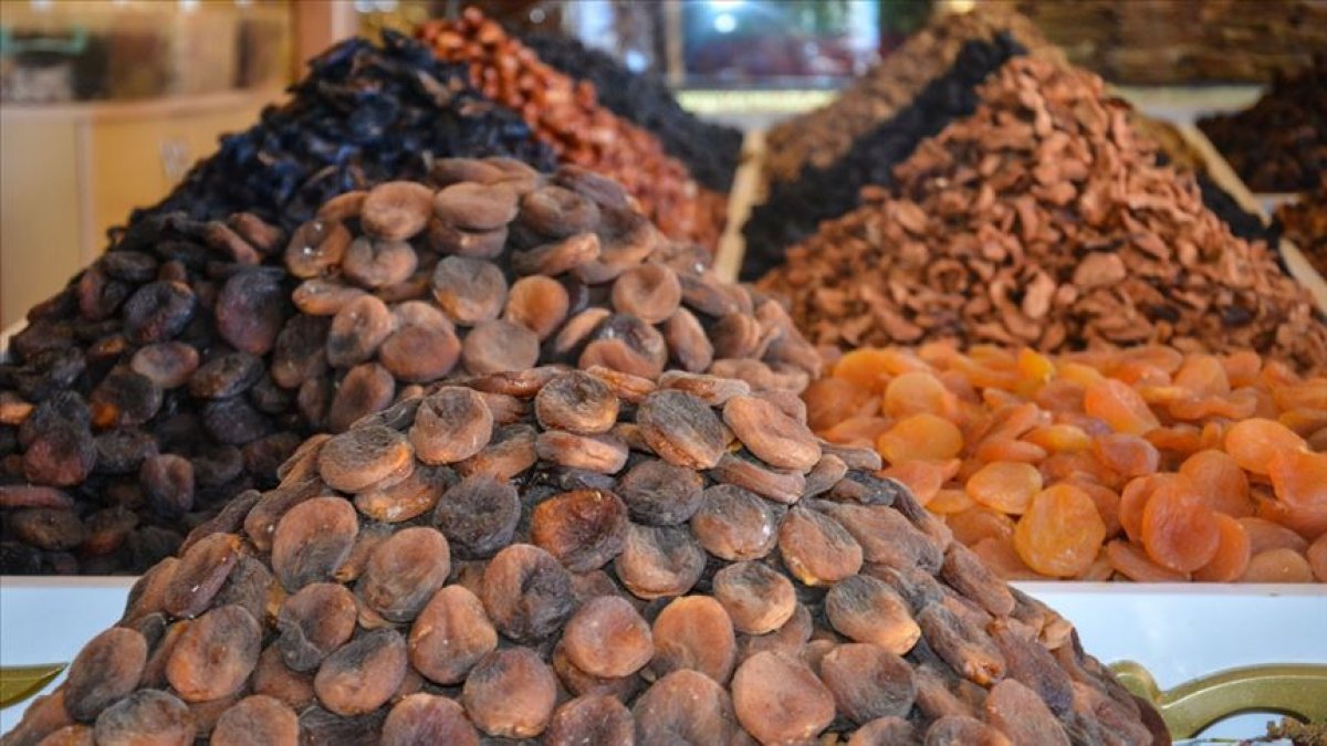 Kuru kayısının kilogram başına alım fiyatları açıklandı