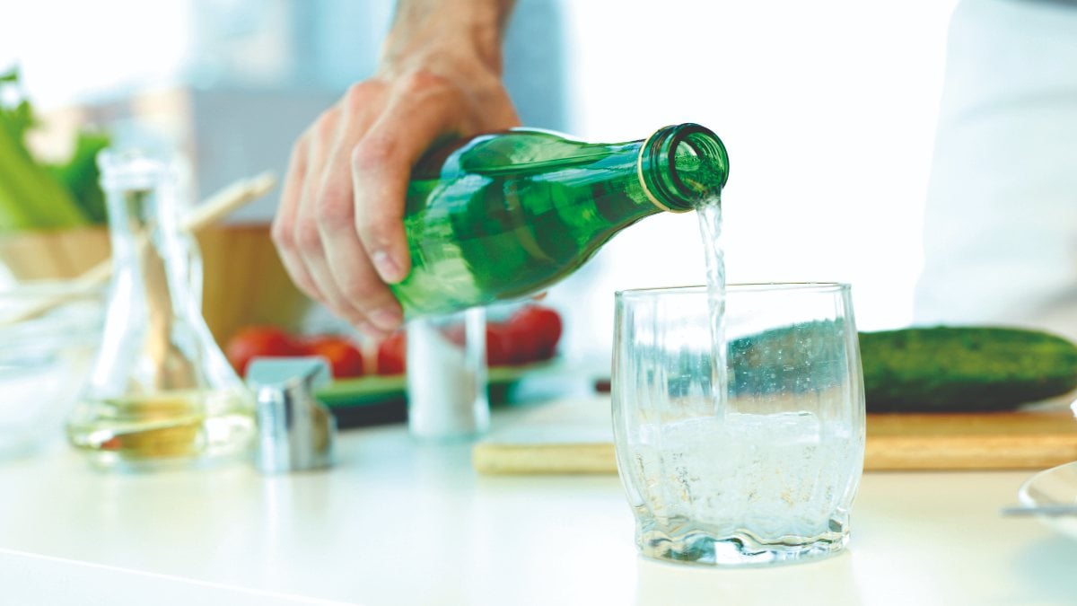 Precious drink for bone health: Mineral water – Kimdeyir