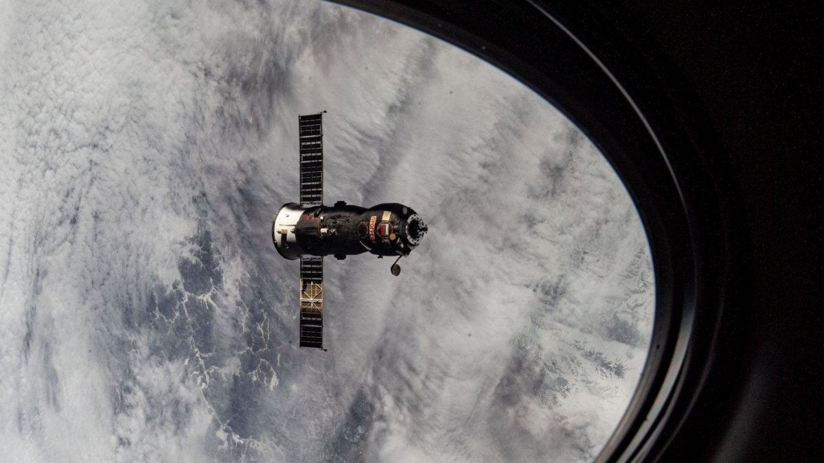 Russia’s Progress cargo shuttle docked with the International Space ...