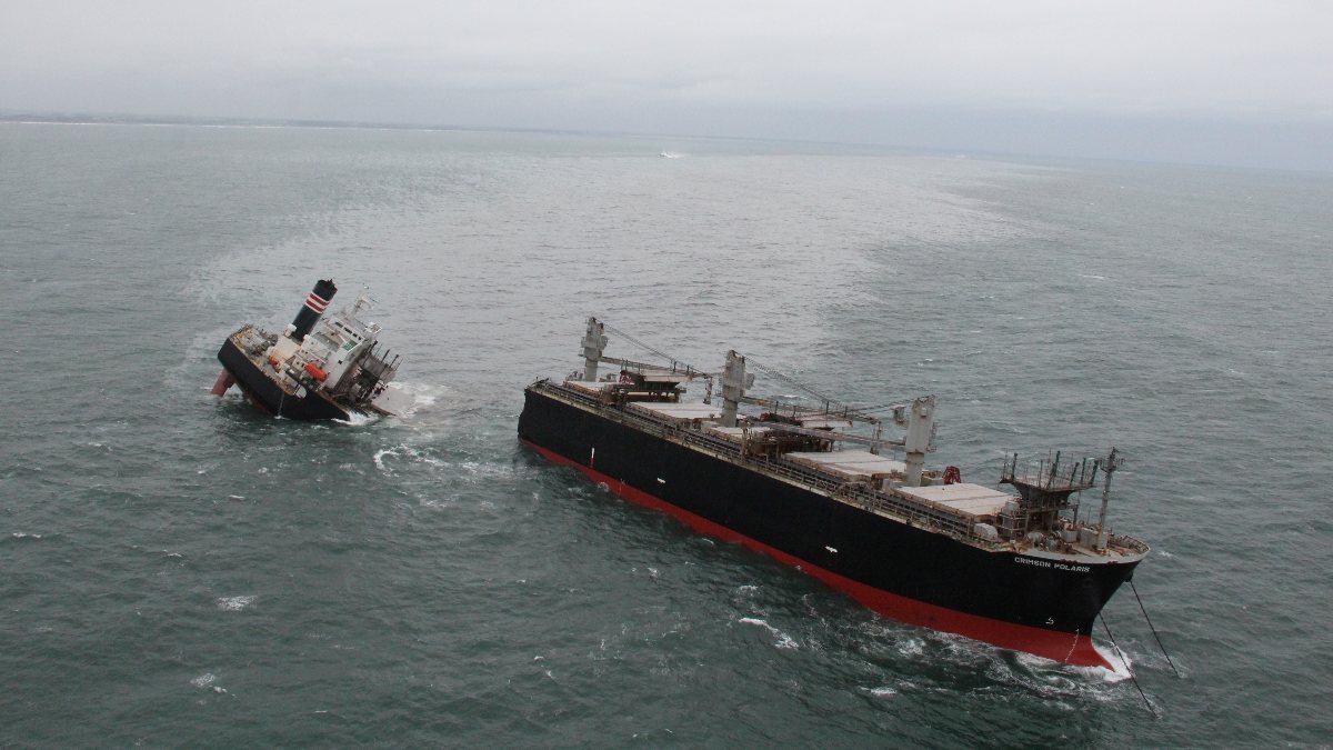 Cargo ship stranded in Japan split in half – Kimdeyir